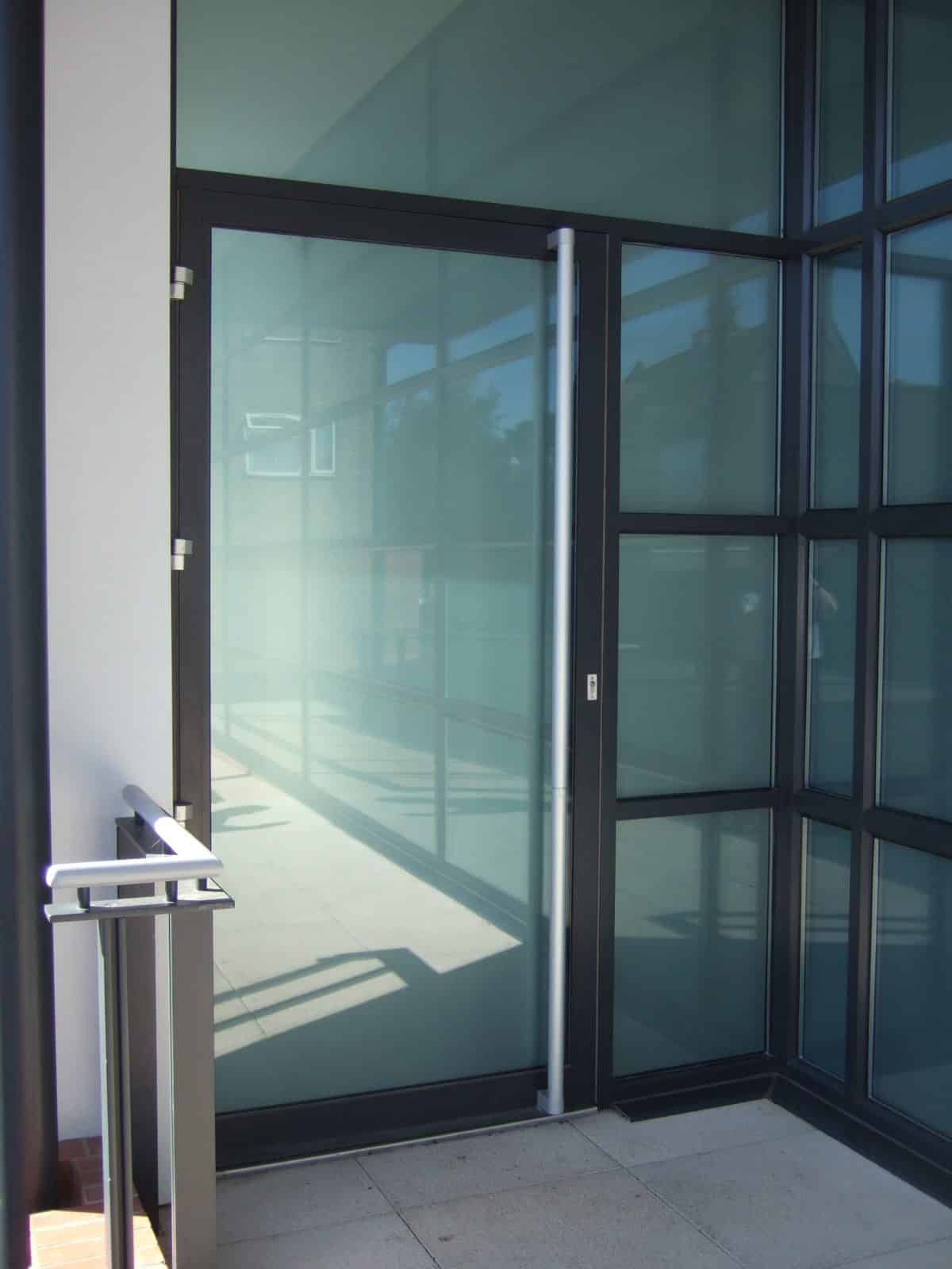 Comar Ground Floor Treatments - Aluminium Shop Fronts | Door And Window ...