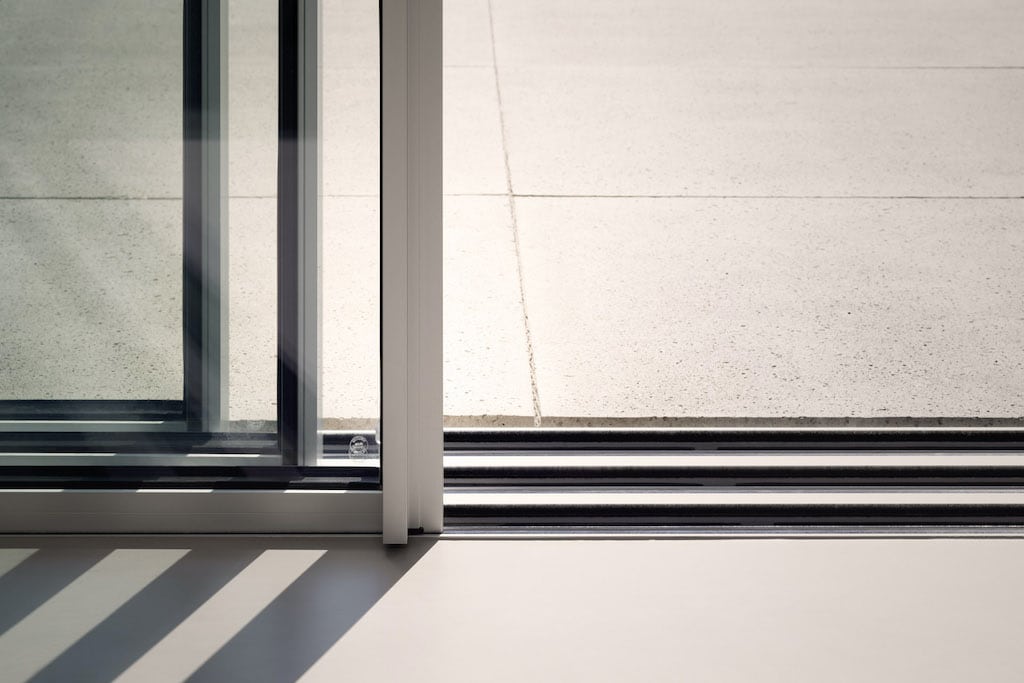 Cero Sliding Doors Review | DWE