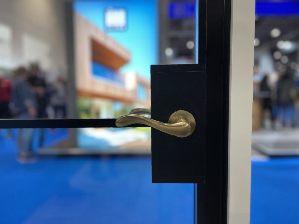 Aluco Floating Lock - The Slimmest Aluminium Doors | DWE